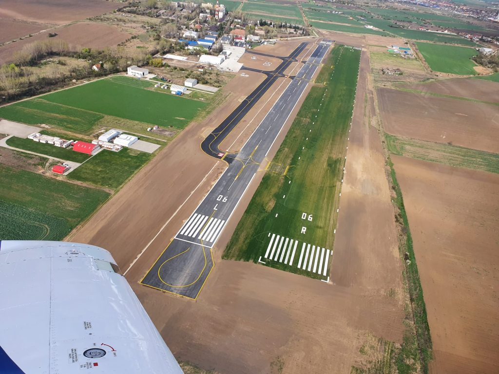 LRCN Clinceni Airfield near Bucharest, Romania - Flying Assist [2022]